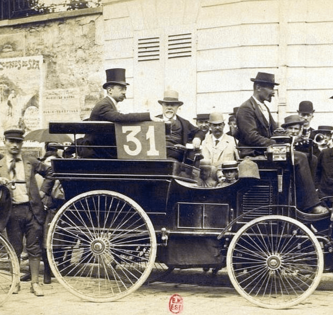 The story of the first car race in Paris: a historic hit in 1894 ...